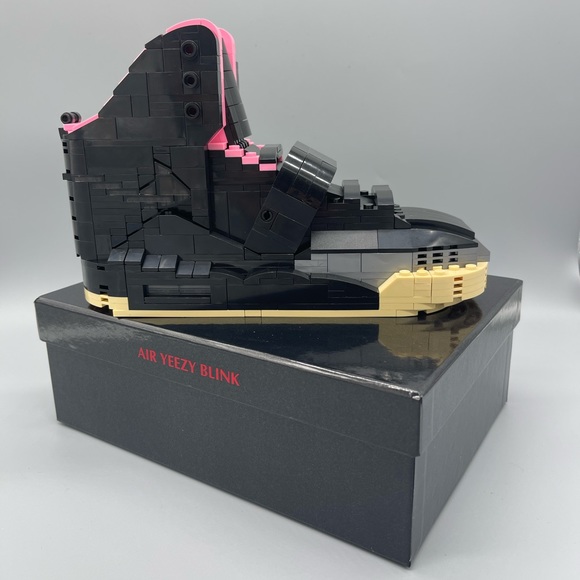 Kick Brick | Toys | Completed Nike Air Yeezy Blink Kick Brick Set ...